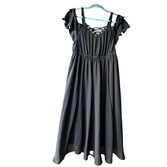 torrid | Dresses | Torrid Black Cold Shoulder Chiffon Dress Cross Cross ...